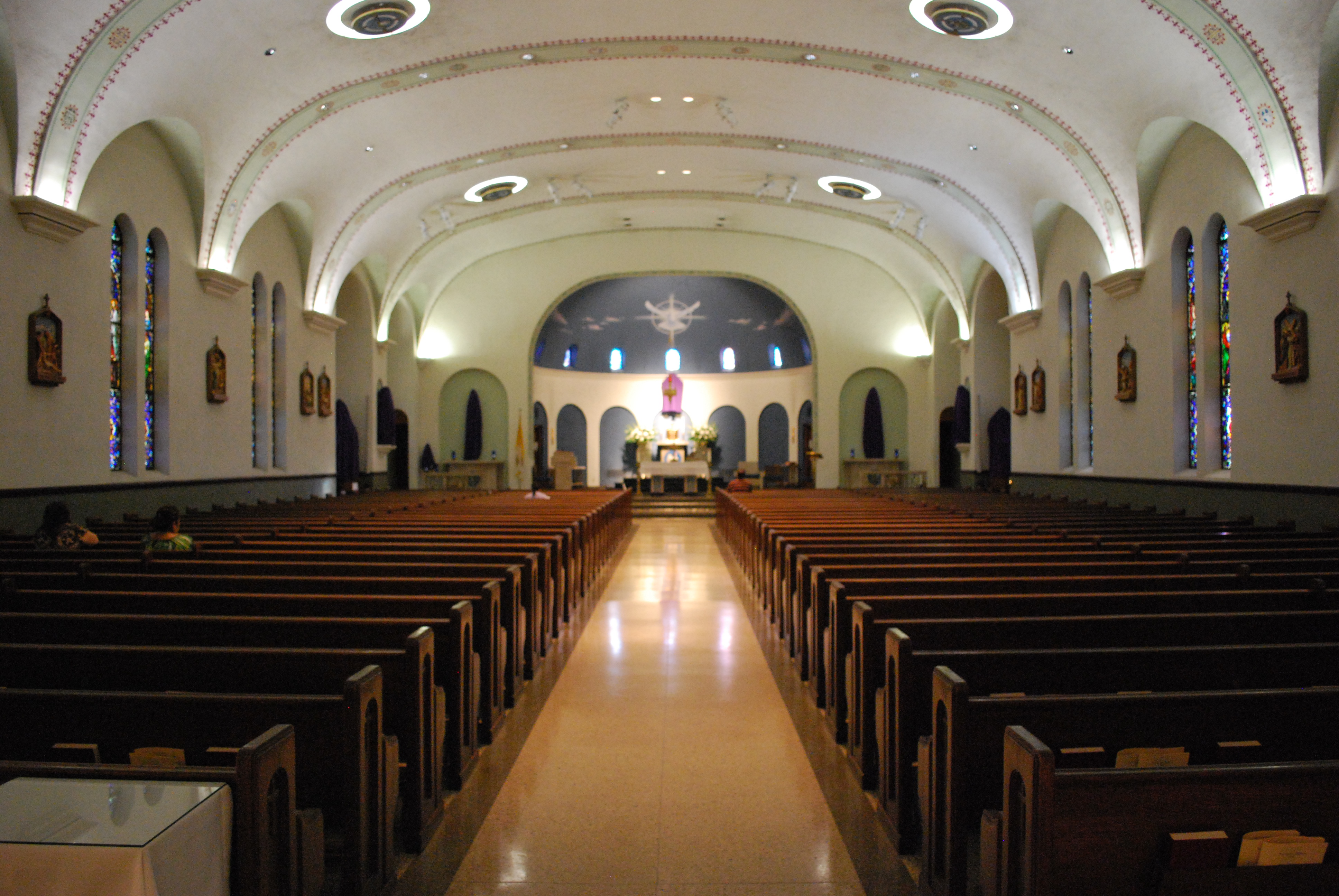 Holy Thursday | St. John Nepomucene :: Ennis, TX